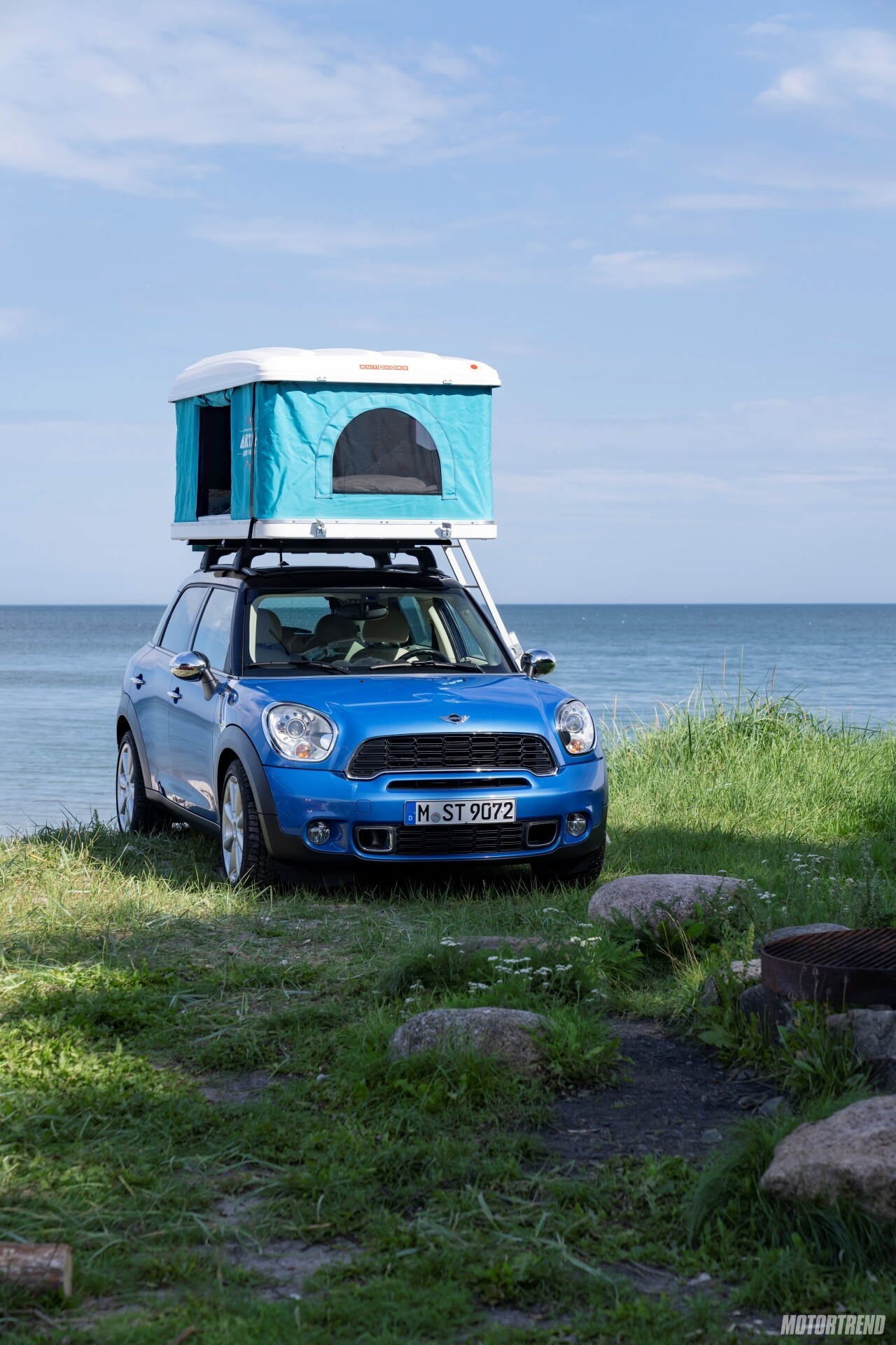 Items for Woman Driving, Mini Countryman